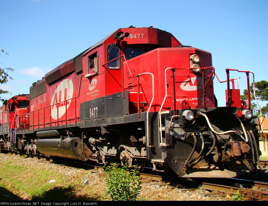 SD40-2 9477